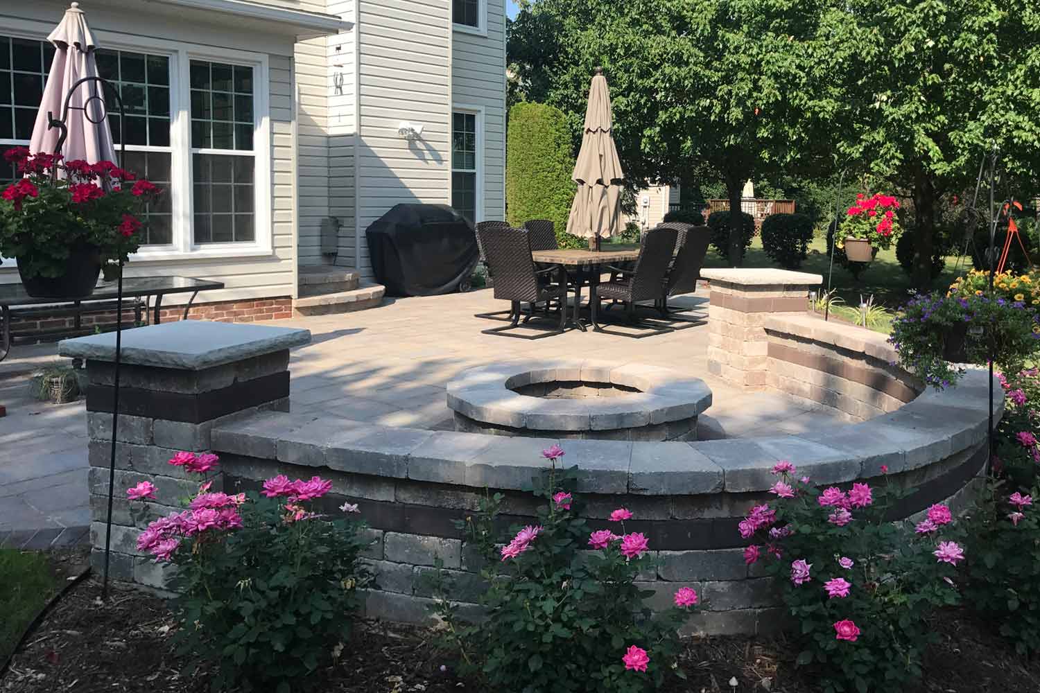 Hardscaping: Paver patios, walkways, retaining walls & more.